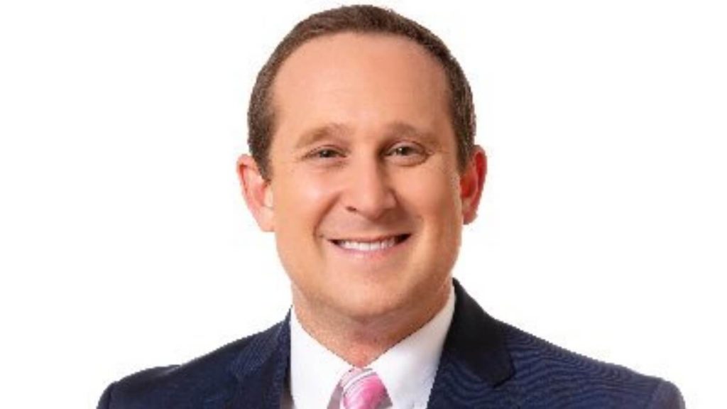 Alan Rose KOAA-TV Wiki, Age, Wife, Family, Children, Salary, Height ...