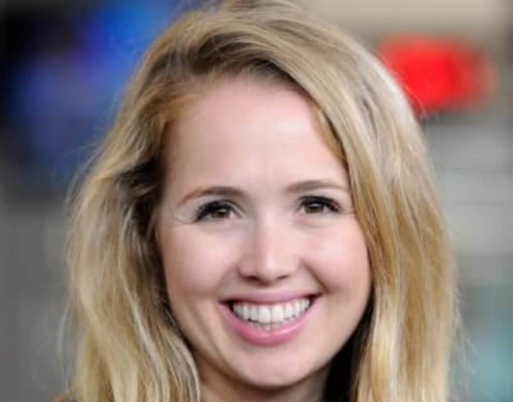 Eliza Collins Wiki, Age, Husband, Family, Fox News, Wedding, Instagram ...